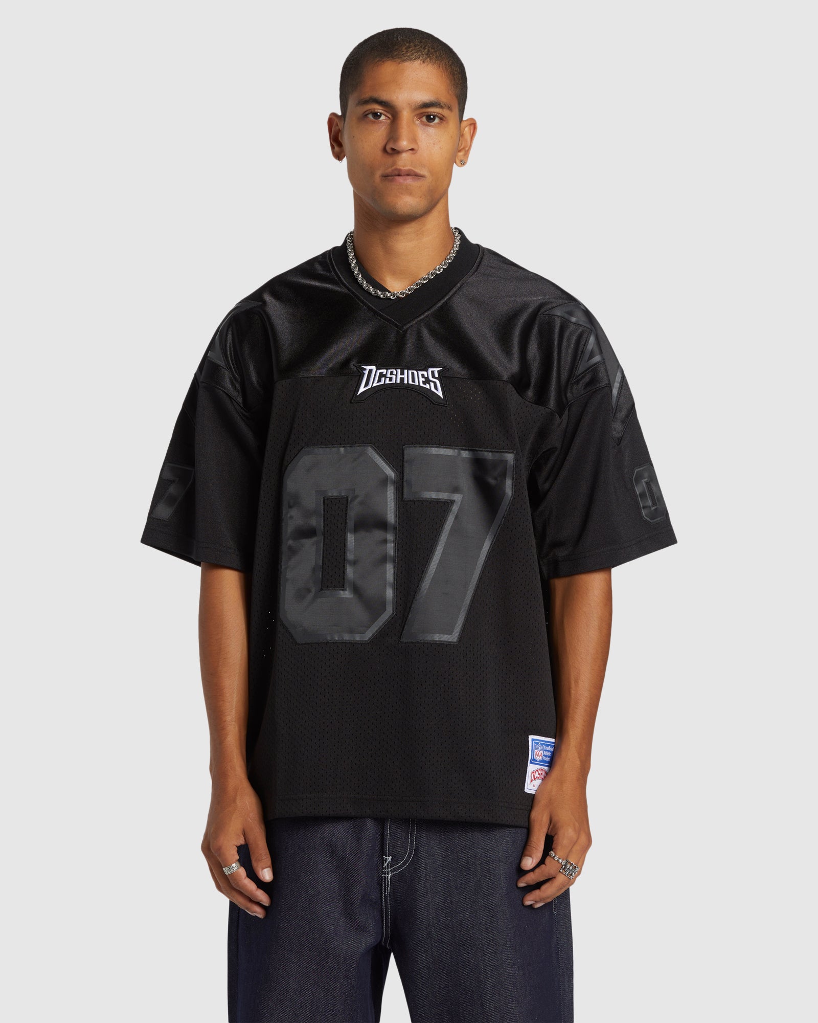 Mens Mens Blackout Football Jersey Top - BLACK / S | DC Shoes